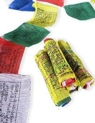 Small Prayer Flag – Shop Kizuri